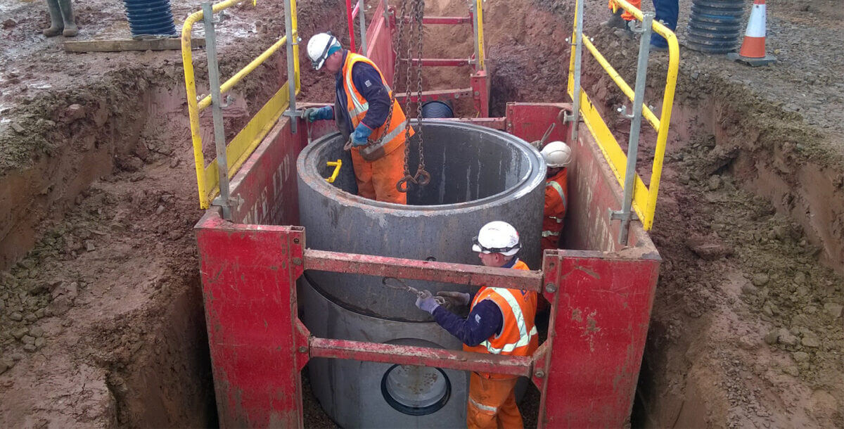 DN1500 - DN2100 Easi-Base™ | Precast Manhole Bases | FP McCann